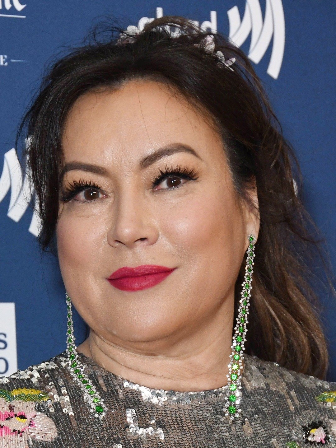 Jennifer Tilly Height - CelebsHeight.org